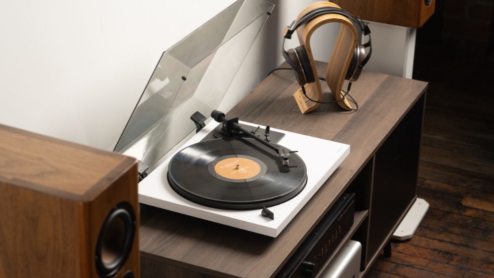 Premium Turntables, Speakers, & Complete Music Systems | Massachusetts
