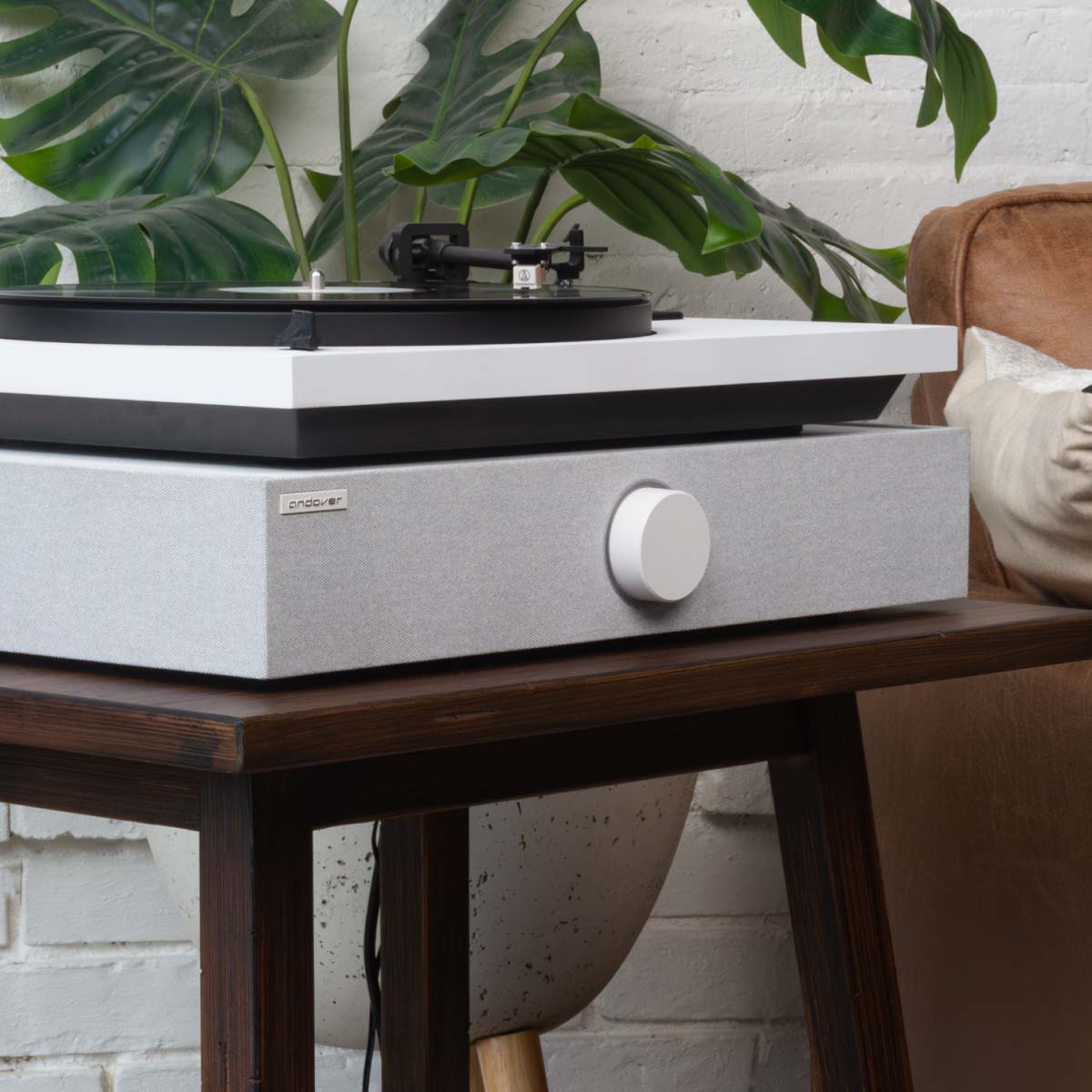 SpinBase 2 Powered Turntable Speaker by Andover Audio